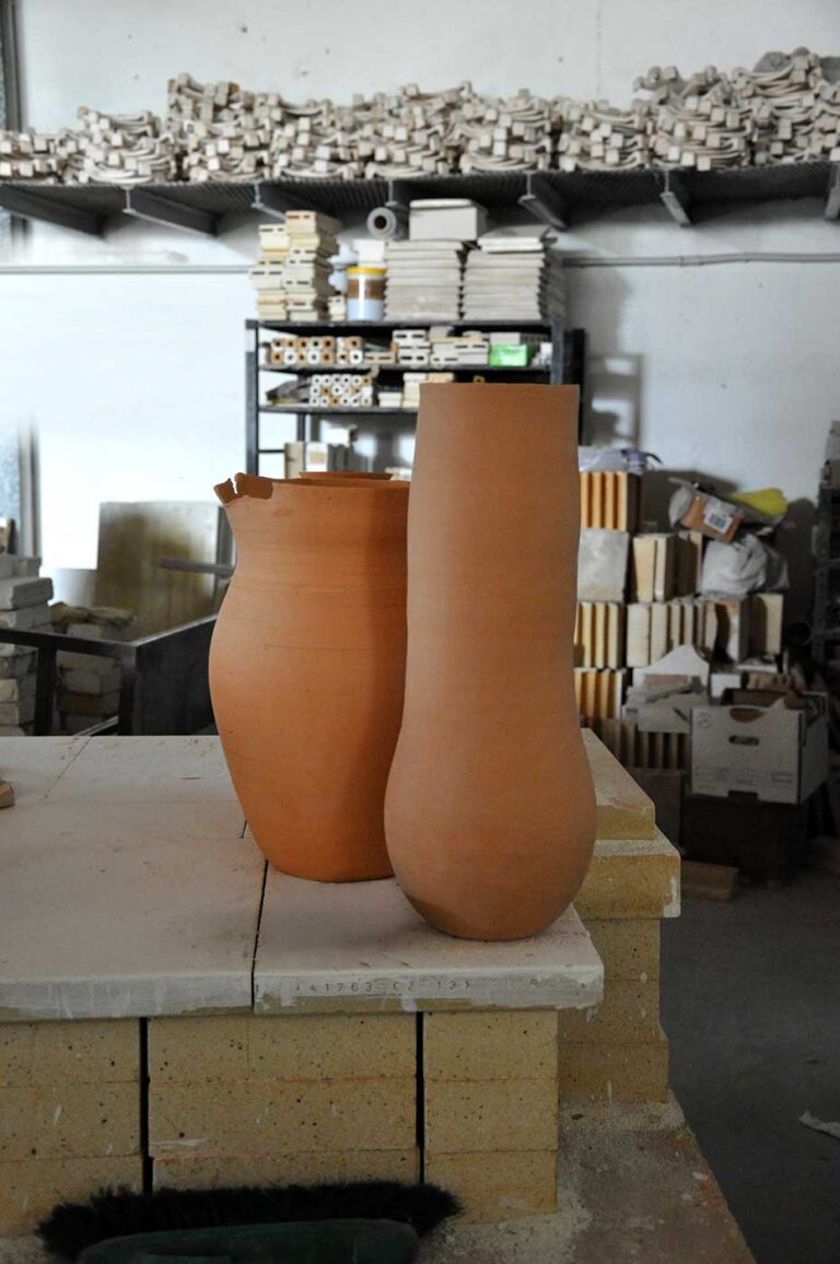 Some photos of the 2023 Castellamonte Ceramics Exhibition · La ...