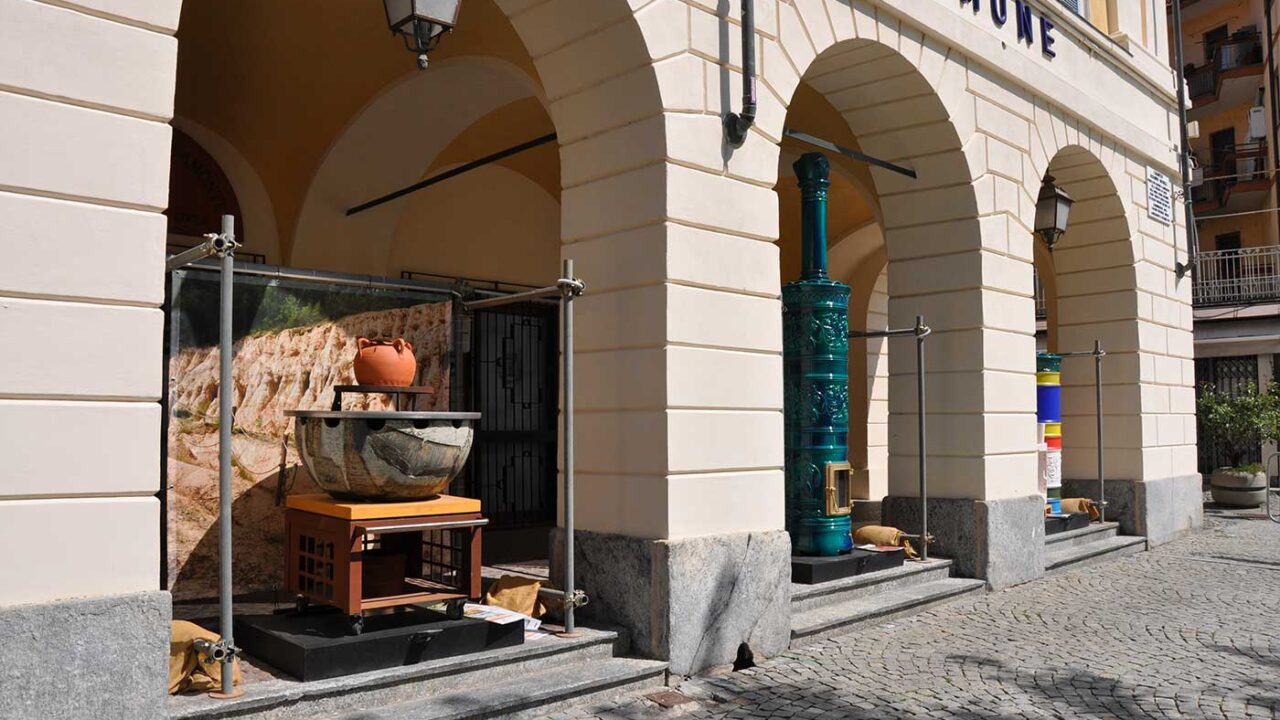 Some photos of the 2023 Castellamonte Ceramics Exhibition · La ...