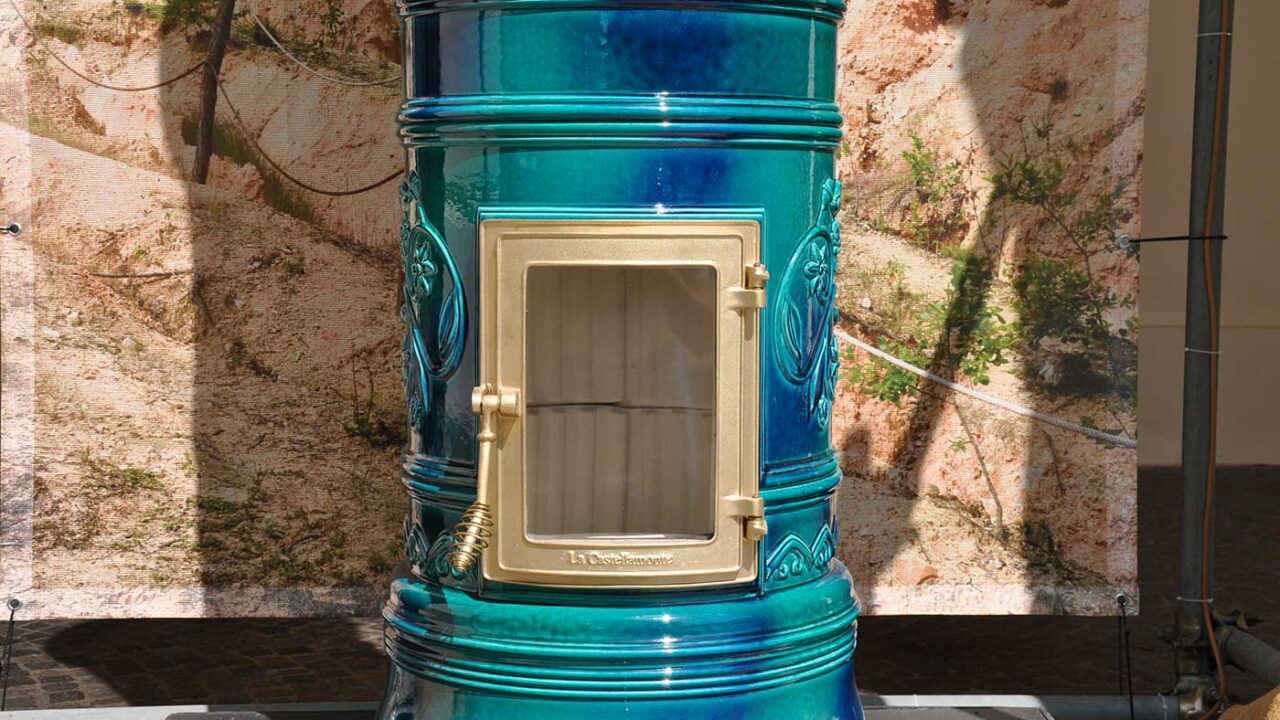 Some photos of the 2023 Castellamonte Ceramics Exhibition · La ...